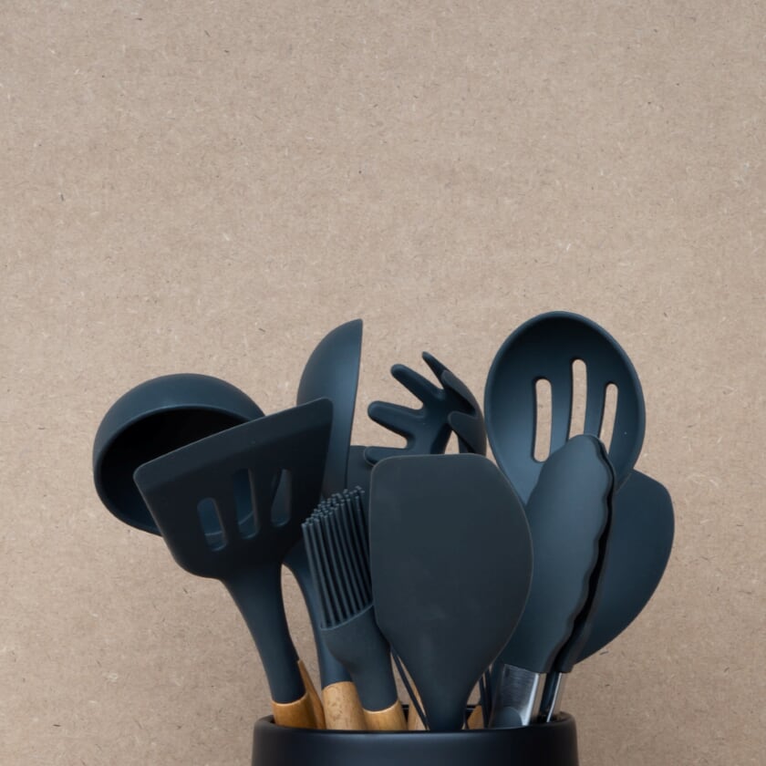 Dark Grey Utensil Set | 11 Piece Kitchen Utensil Set | OUR HOME TO BE ...